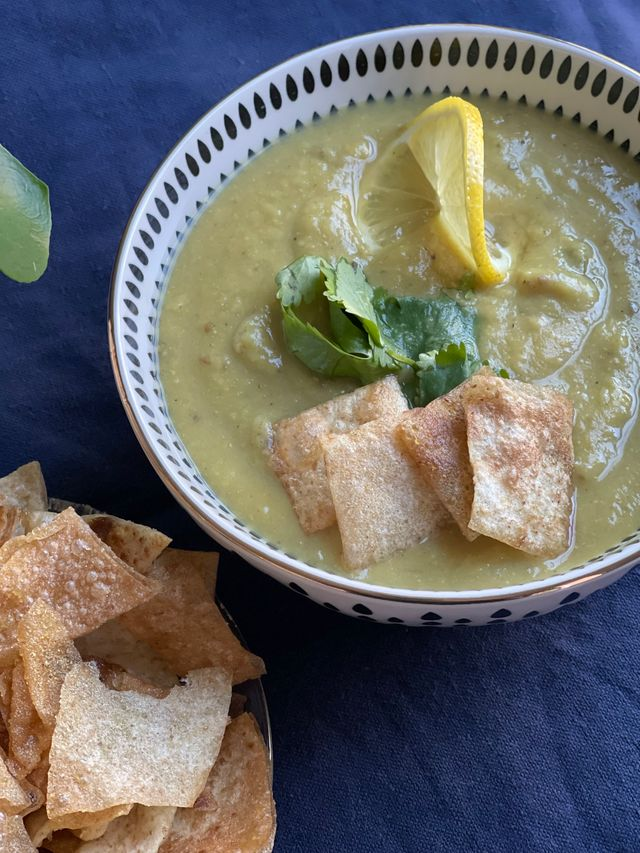 Palestinian Lentil Soup ~ Shorbat ‘Adas – Nadia's Meza recipes