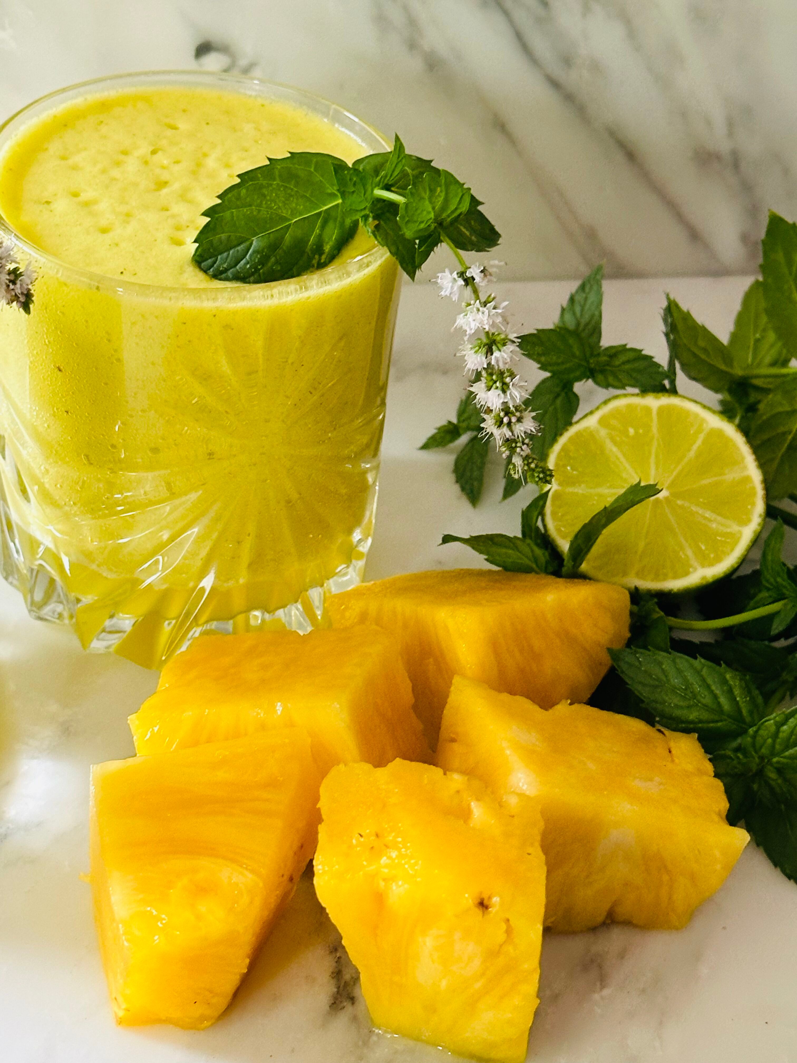 Pineapple Mint and Lime Juice (Juisi ya nanasi) – Nadia's Meza recipes
